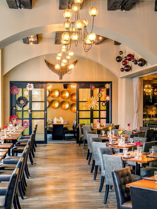 Dining Options | Delectable Food for every Taste